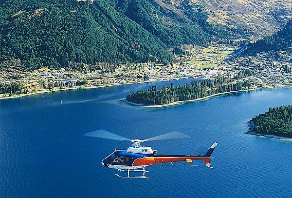 Helicopter Scenic Flights Queenstown | NZ Tourism.com